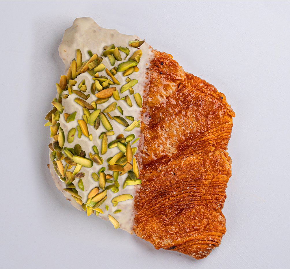 Order Online Tiramisu Dream Cake Box | Best Tiramisu cake in Dubai ...